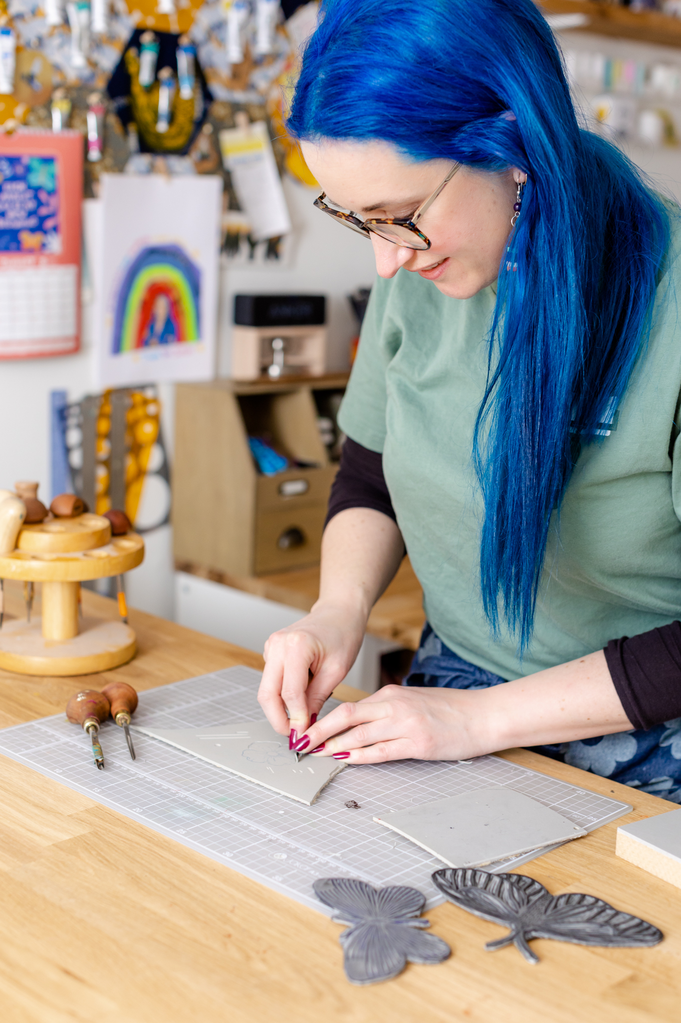 Learning Linocut: A Foundation Course in Linocut Printing