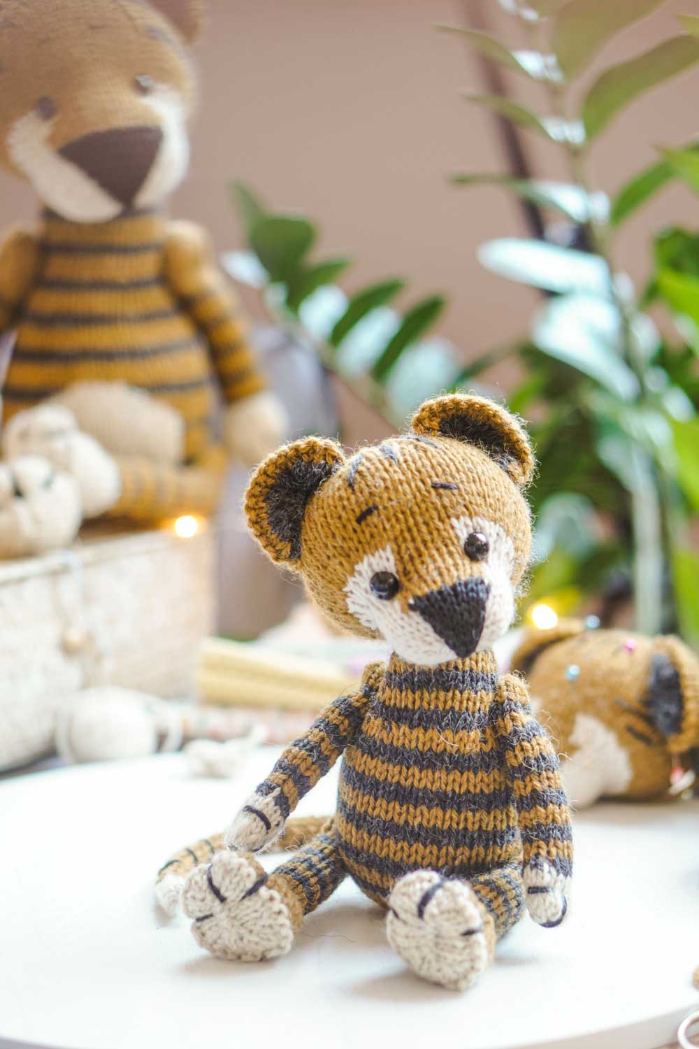 Knitting Baby Tiger Pattern + Videos