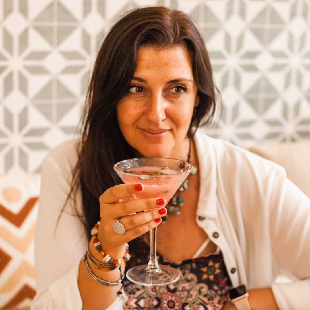 About Michelle Dale (Creator of 1nSourcing™) | Virtual Miss Friday