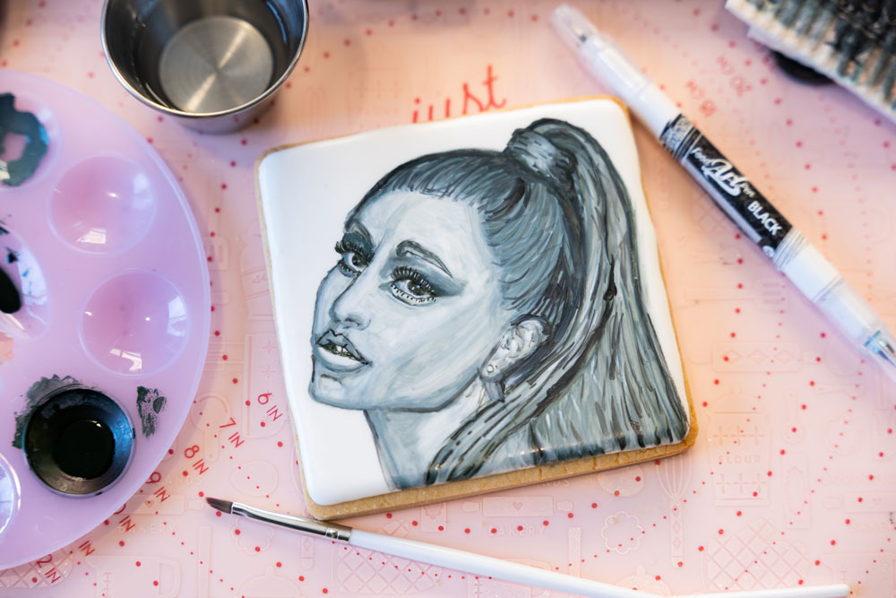 Painted Black and White Portrait Cookie Course