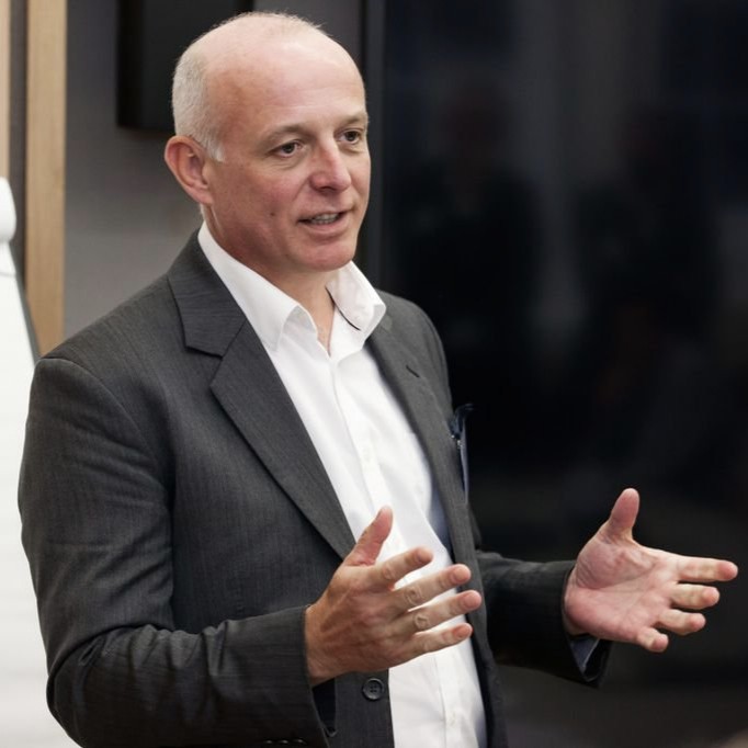 Alex Searle | Think Clearly. Speak Simply. Grow Boldly.