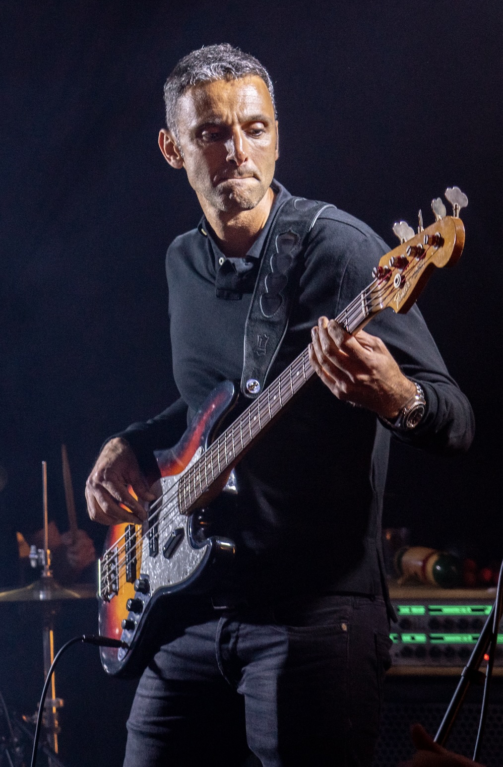 Débuter la basse de 0 - Daniel Durand