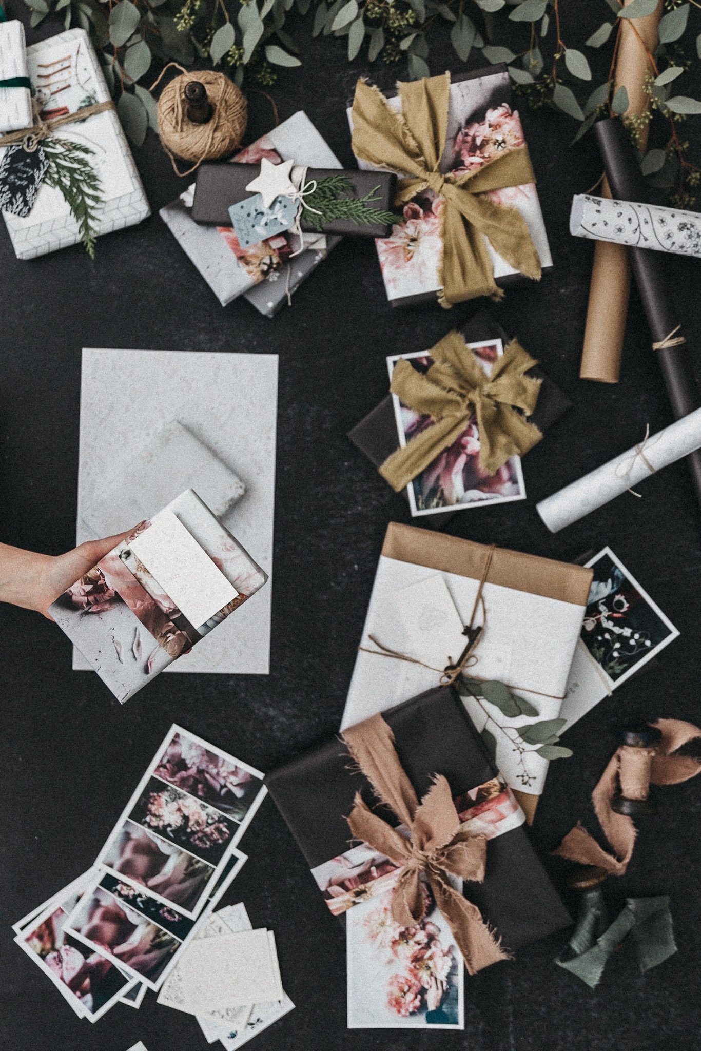 Make Gift Wrap in Photoshop