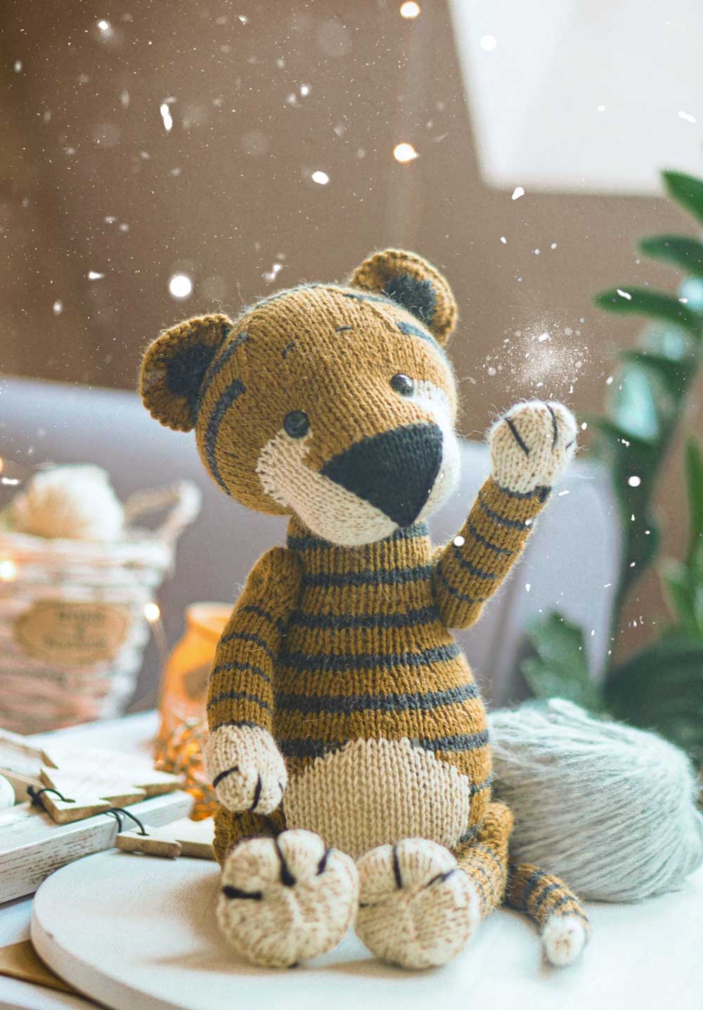 Knitting Pattern - Large Tiger + Video Bonus!